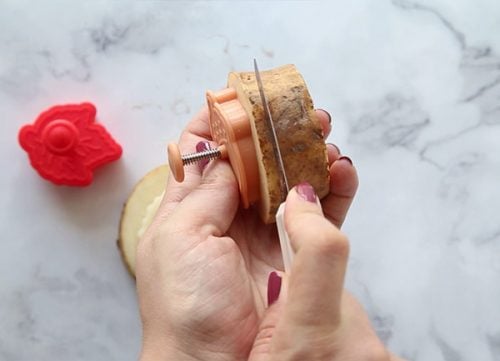 Potato Stamping - How to Make a Potato Stamp