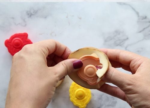 Potato Stamping - How to Make a Potato Stamp