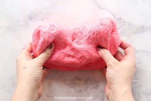Fluffy Santa Slime Recipe for Christmas - The Best Ideas for Kids