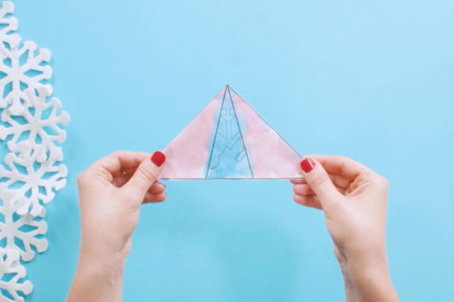 How to Make Paper Snowflakes - The Best Ideas for Kids