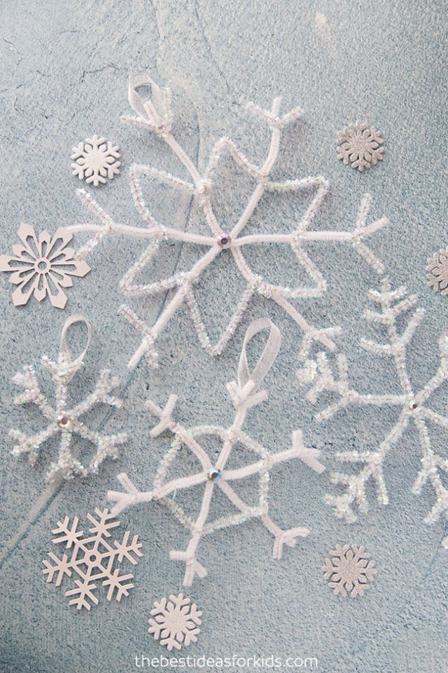 Pipe Cleaner Snowflakes - The Best Ideas for Kids