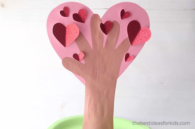Handprint Heart Tree - The Best Ideas for Kids