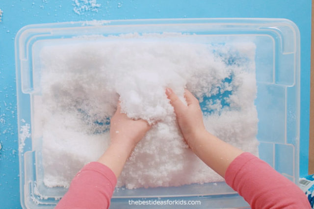 How to Make Fake Snow - The Best Ideas for Kids