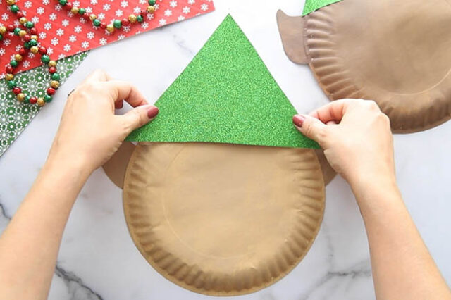 Paper Plate Elf (Free Printable Template)- The Best Ideas for Kids