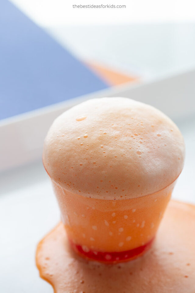 Baking Soda Volcano - The Best Ideas for Kids