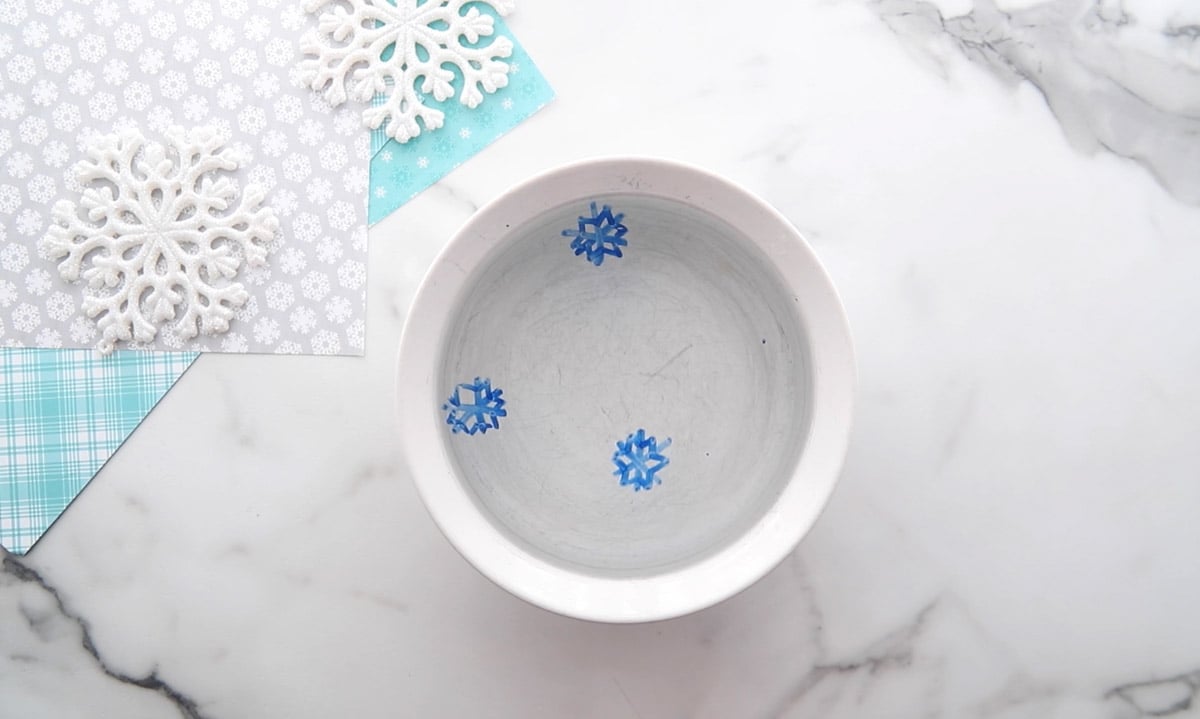 Dry Erase Marker Snowflakes - The Best Ideas for Kids