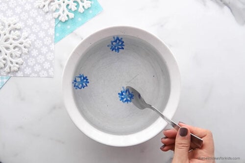 Dry Erase Marker Snowflakes - The Best Ideas for Kids