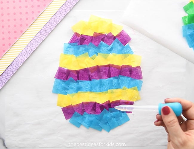 Bleeding Tissue Paper Easter Eggs - The Best Ideas for Kids