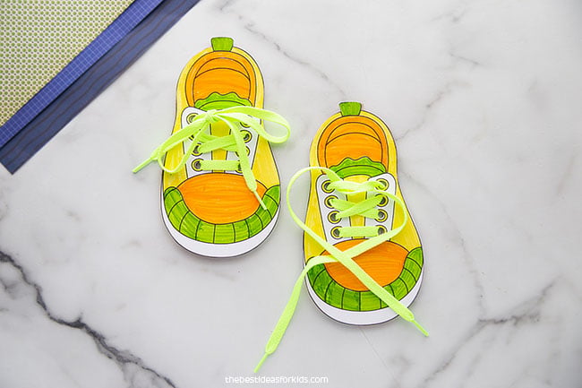 Cardboard Shoe Tying - The Best Ideas for Kids