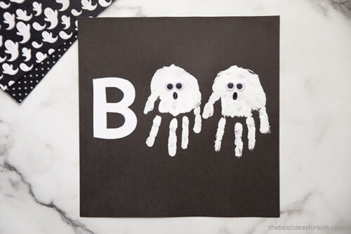 Ghost Handprint - The Best Ideas for Kids