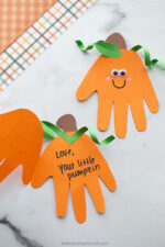 Pumpkin Handprint - The Best Ideas for Kids