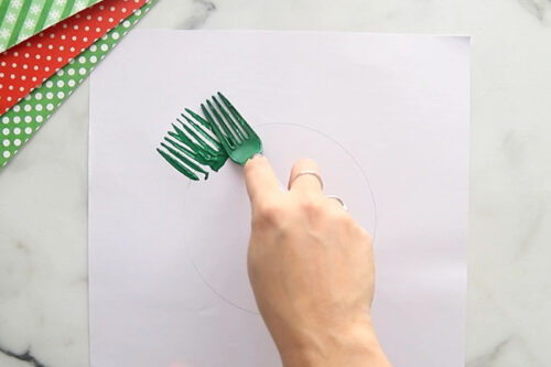 Fork Painted Wreath - The Best Ideas for Kids