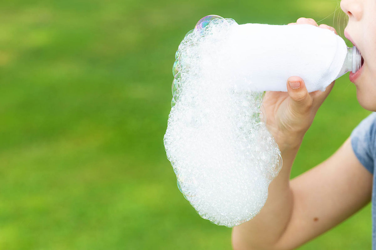 How to Make a Bubble Snake - The Best Ideas for Kids