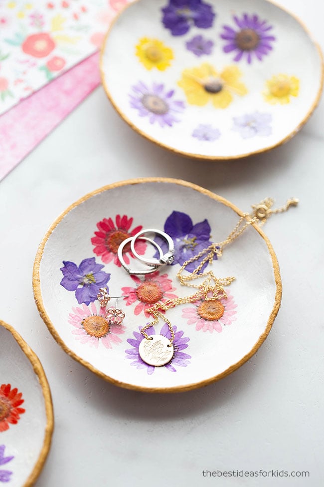 Pressed Flower Clay Dish - The Best Ideas for Kids
