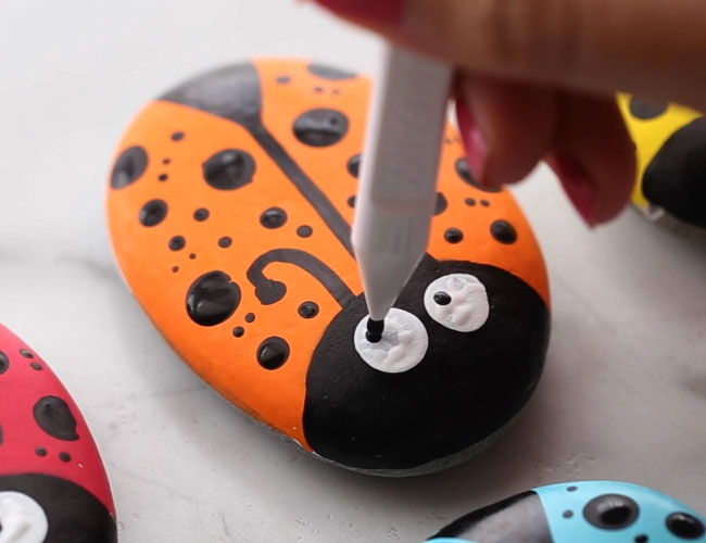 Ladybug Rock Painting - The Best Ideas for Kids