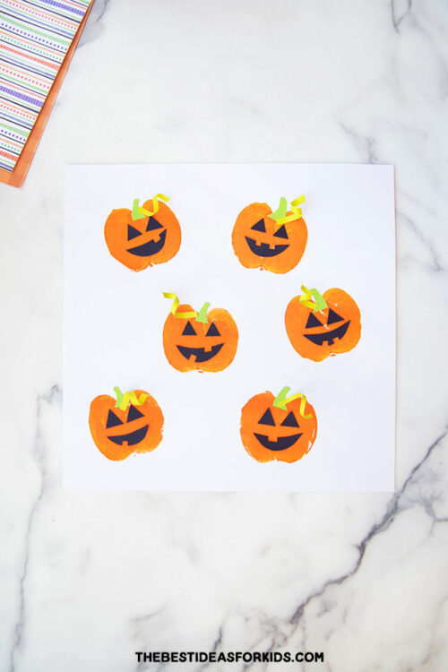 Apple Stamping Pumpkin Craft (with Free Printable) - The Best Ideas for ...
