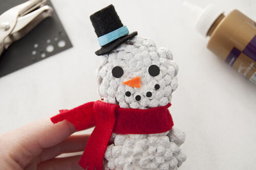 Pine Cone Snowman - The Best Ideas for Kids