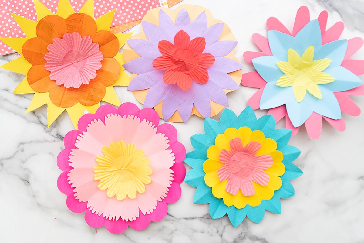 How to Make Paper Flowers - The Best Ideas for Kids