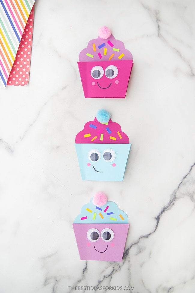 Cupcake Craft (with Free Printable) - The Best Ideas for Kids