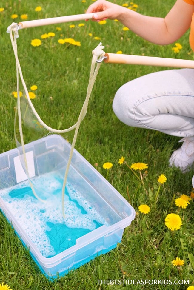 DIY Giant Bubble Wand - The Best Ideas for Kids