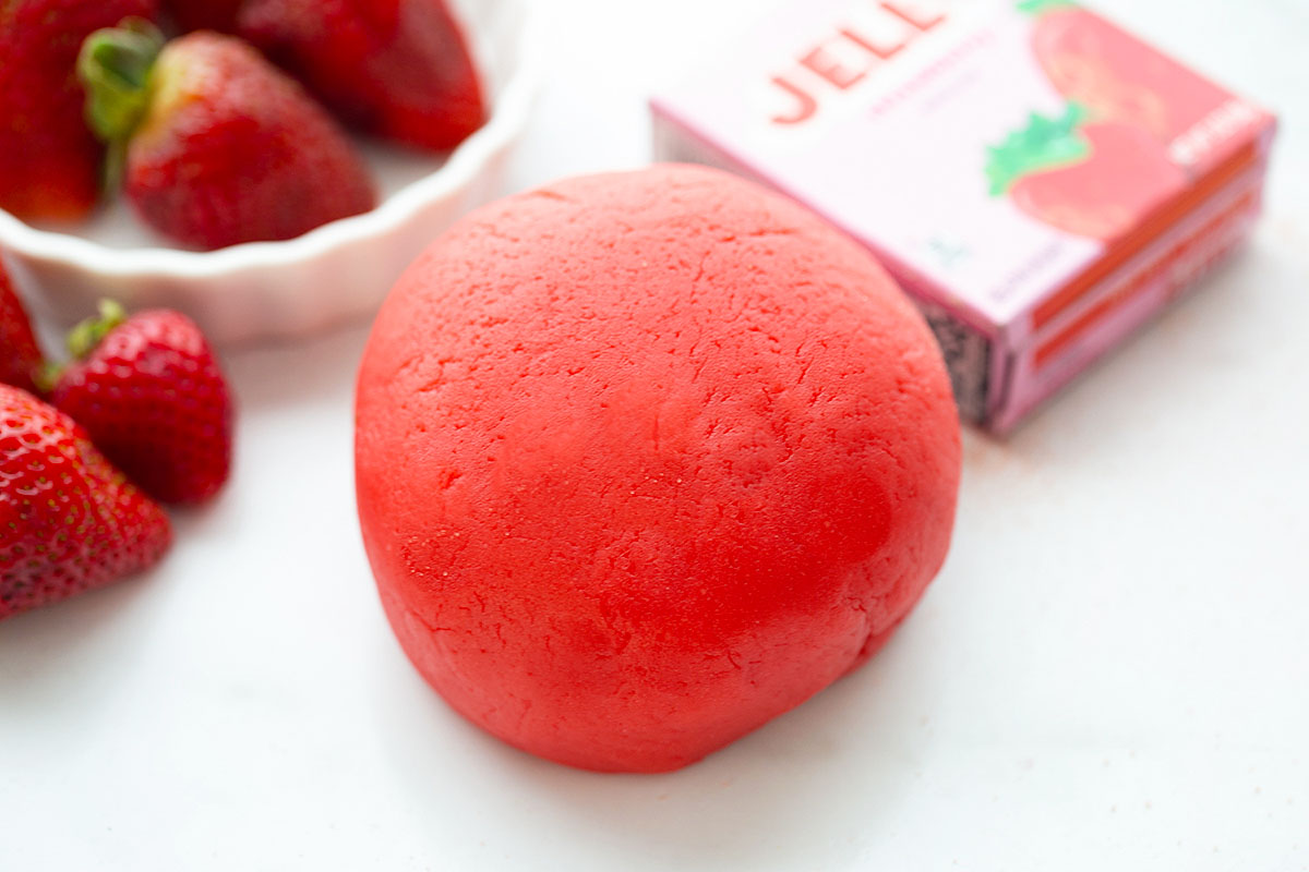 Strawberry Playdough - The Best Ideas for Kids