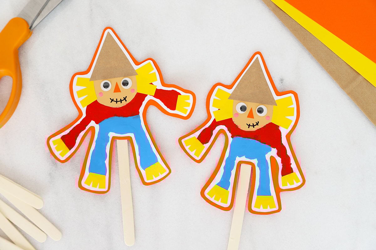 Handprint Scarecrow - The Best Ideas for Kids