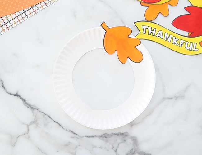 Thankful Wreath Craft (Free Printable) - The Best Ideas for Kids