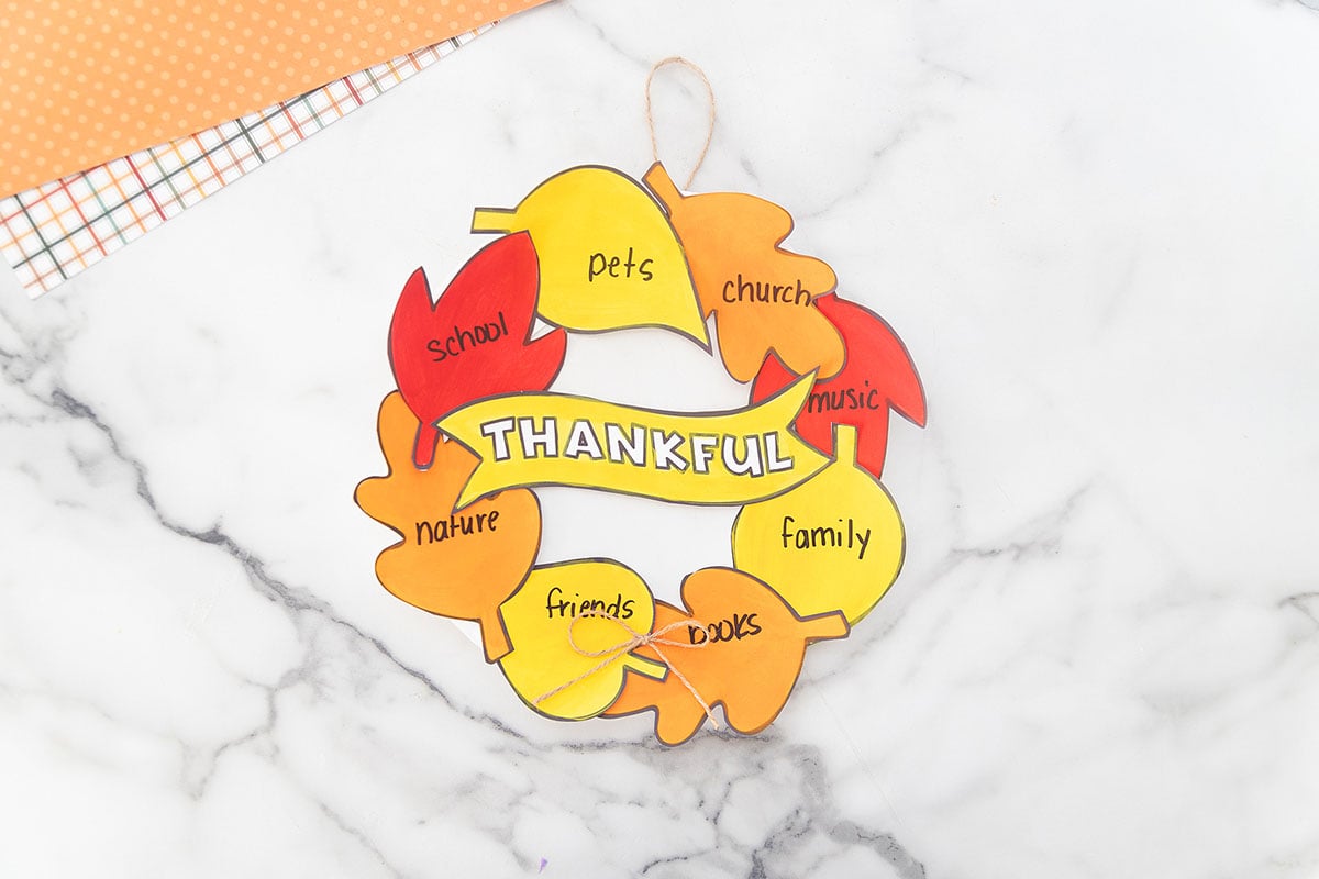 Thankful Wreath Craft (Free Printable) - The Best Ideas for Kids