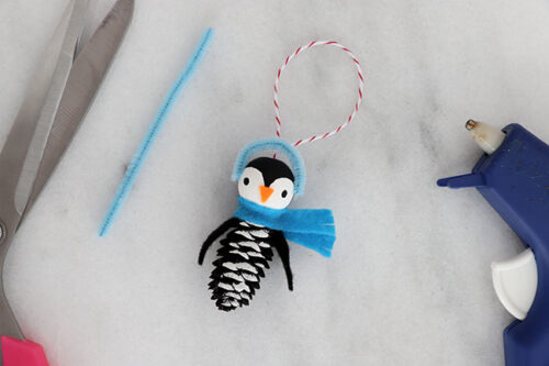 Pine Cone Penguin - The Best Ideas for Kids