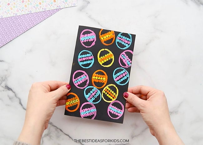 Paper Roll Stamped Easter Eggs - The Best Ideas for Kids